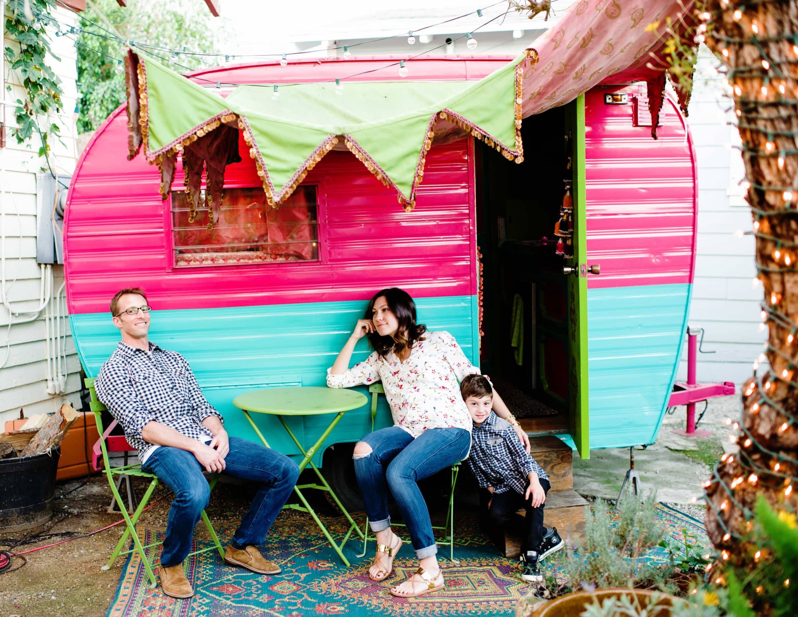 Abbot Kinney Family and Maternity Portrait - Venice, CA Family Photos ...